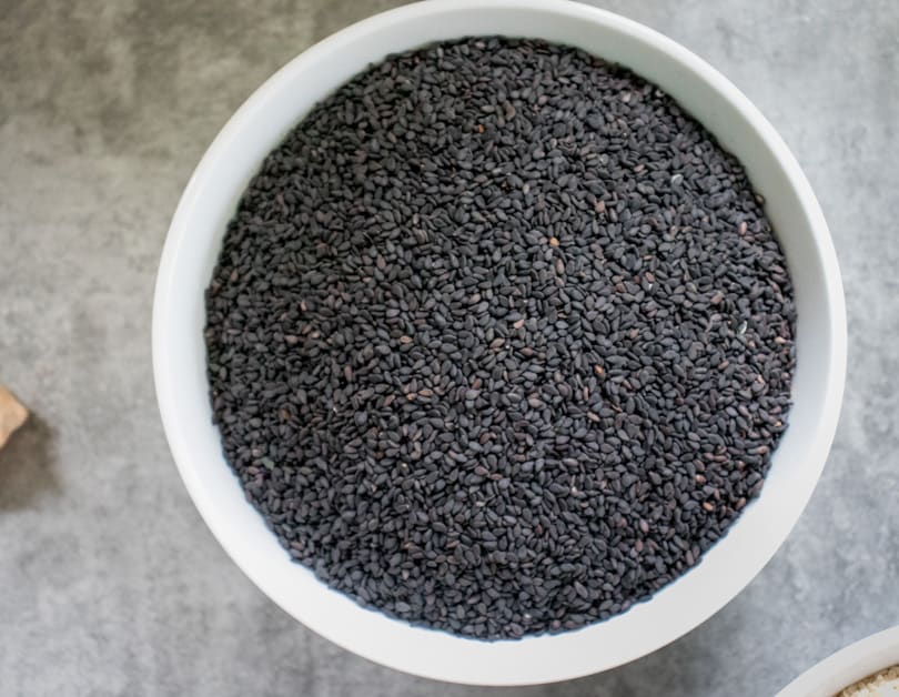 Gomashio (Macrobiotic Sesame Seed Salt) - Holistic Chef Academy