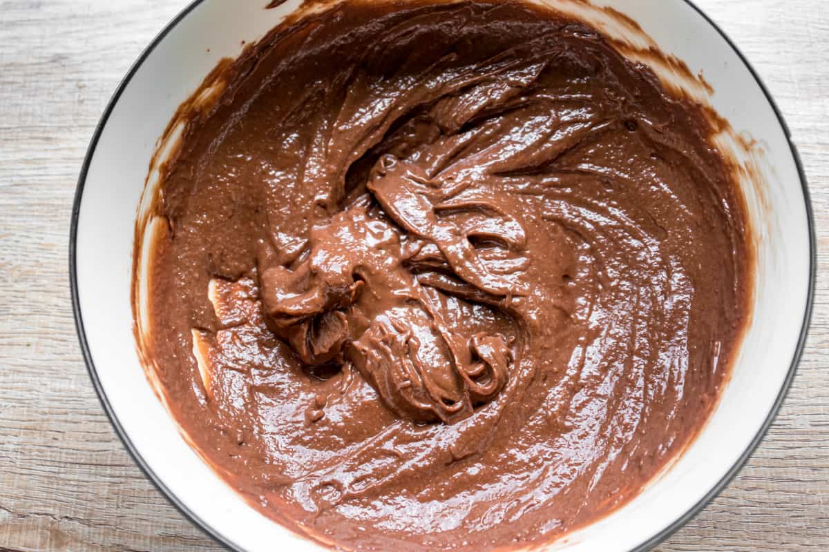 Vegan Chocolate Spread (4 Ingredients - No Nuts) - Holistic Chef Academy